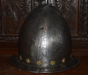 Etched Italian “Pisan” Style Full Armor, ca. 1580 - Antique Weapon Store