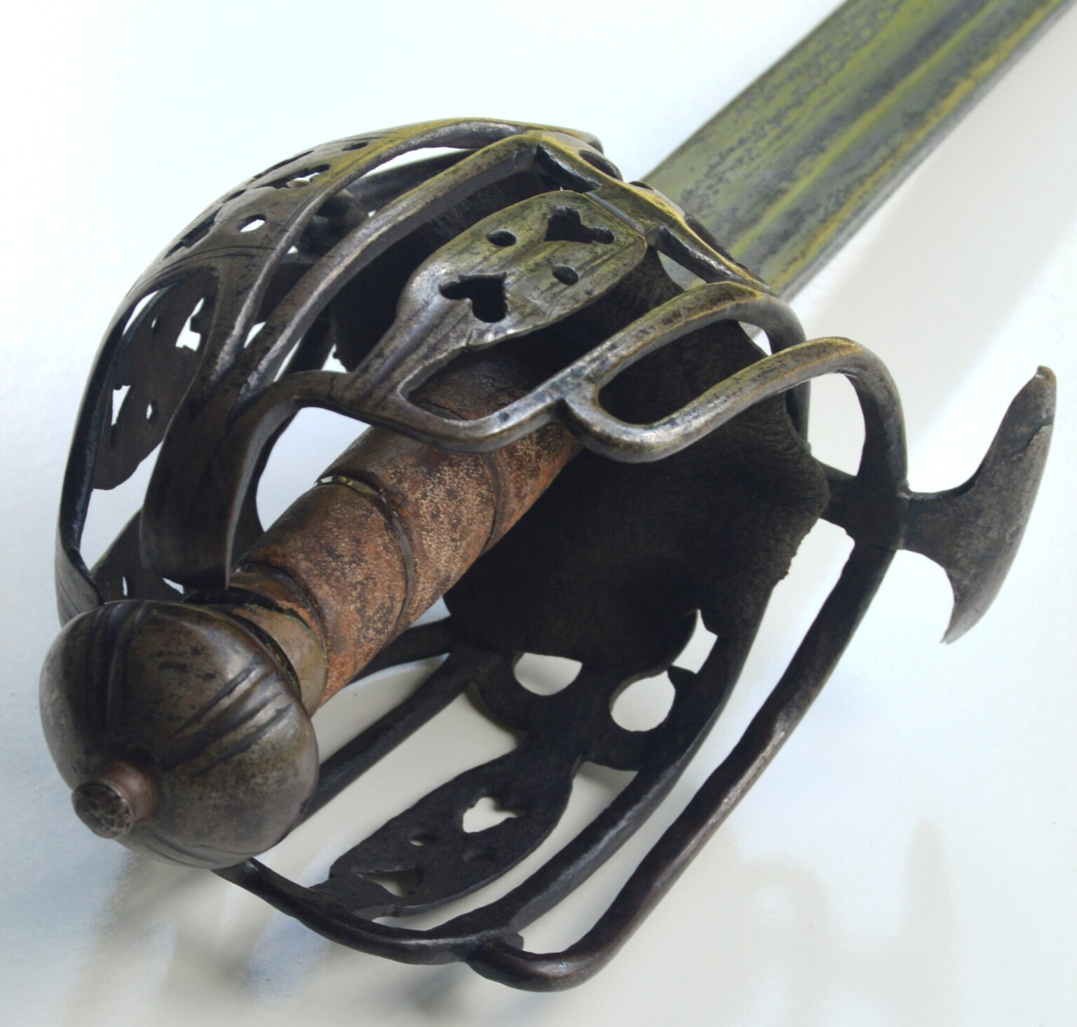 Scottish Basket-hilted Backsword, Mid-18th C - Antique Weapon Store