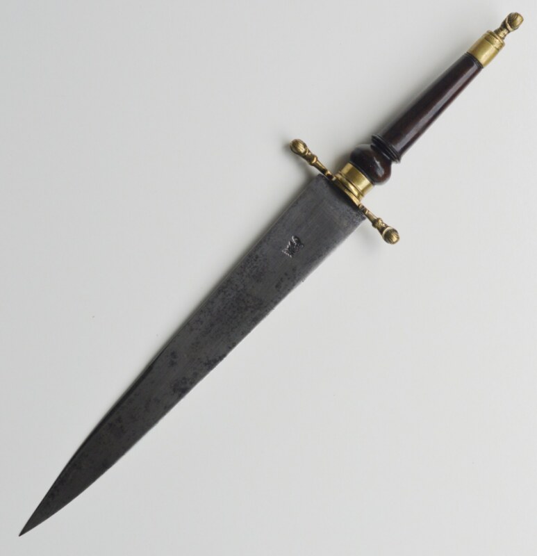 English Helmet-head Plug Bayonet, Last Quarter 17th C - Antique Weapon ...