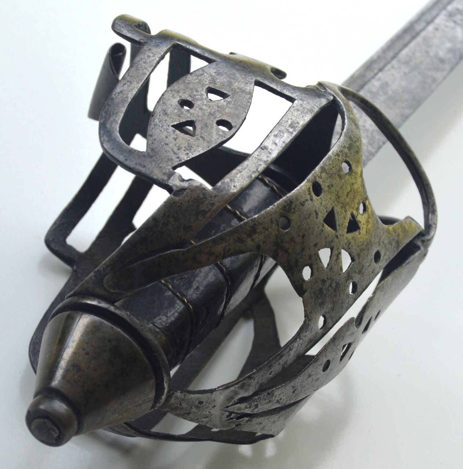 British Basket-hilted Backsword of the Highland Regiments, 3rd Quarter ...