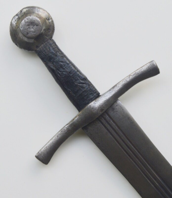 Medieval Knightly Type XIV Broadsword, Early 14th C - Antique Weapon Store