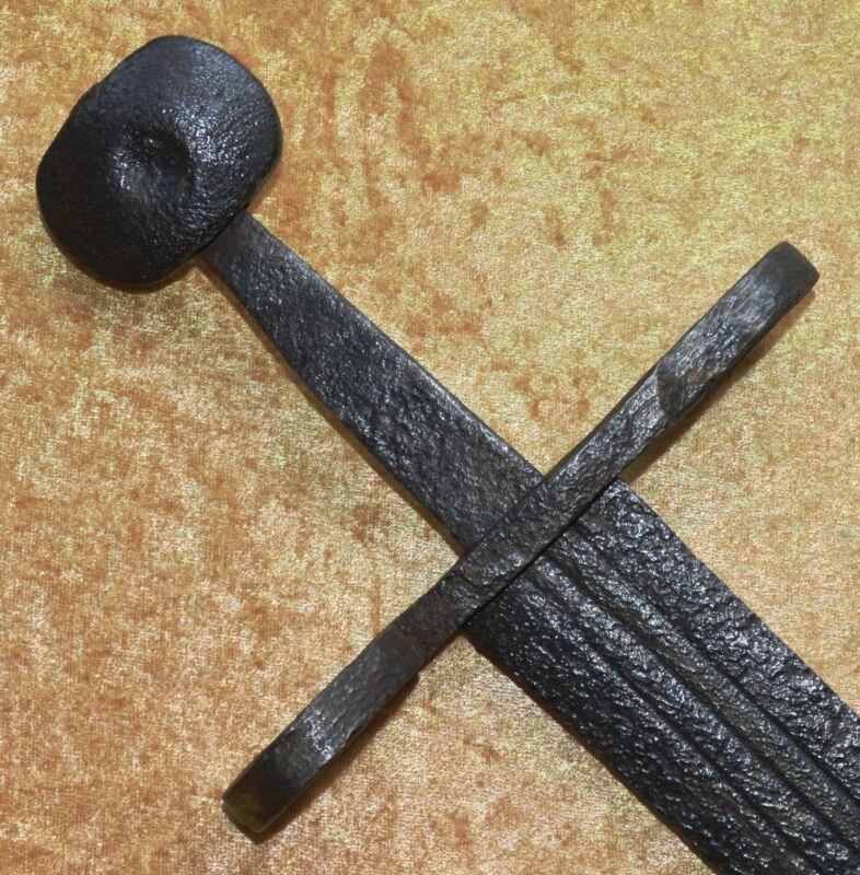 ﻿Medieval Knightly Broadsword, 14th/15th C - Antique Weapon Store