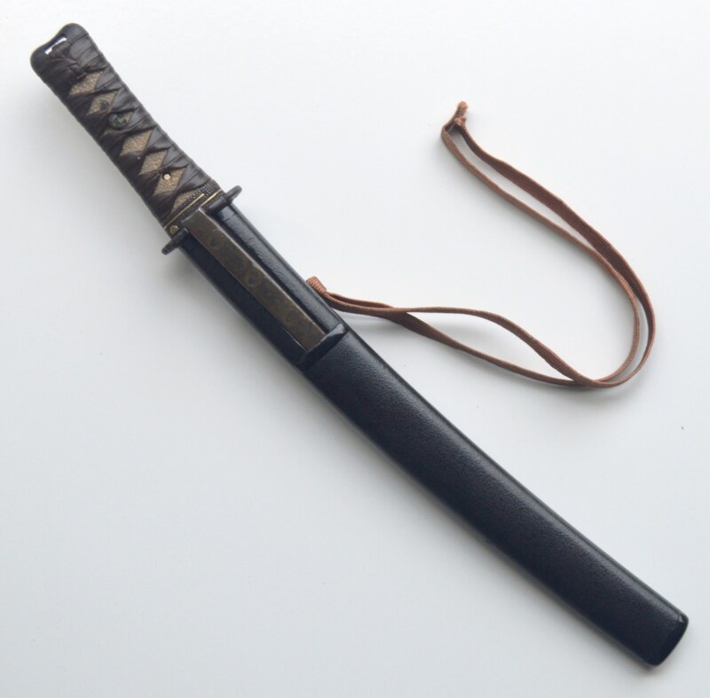 Beautiful Japanese Samurai Tanto (Dagger) - Antique Weapon Store