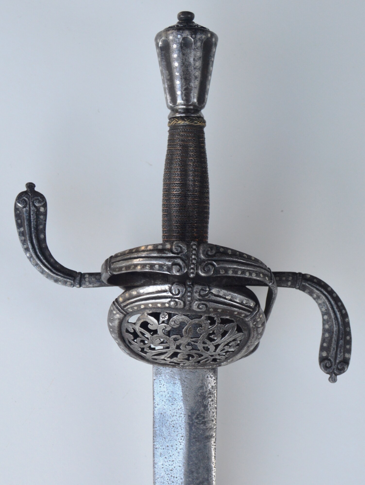 Original 16th and 17th Century Antique Swords and Rapiers for Sale