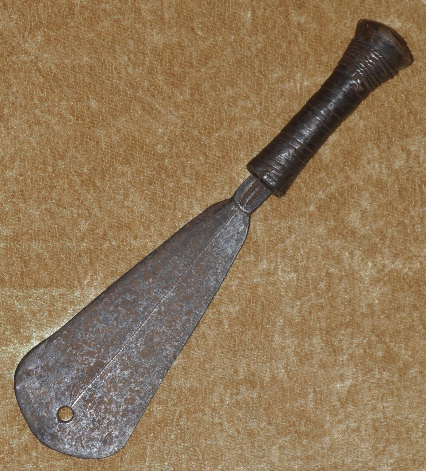 Antique Weapons Dealer for Historic Weapons - Antique Weapon Store