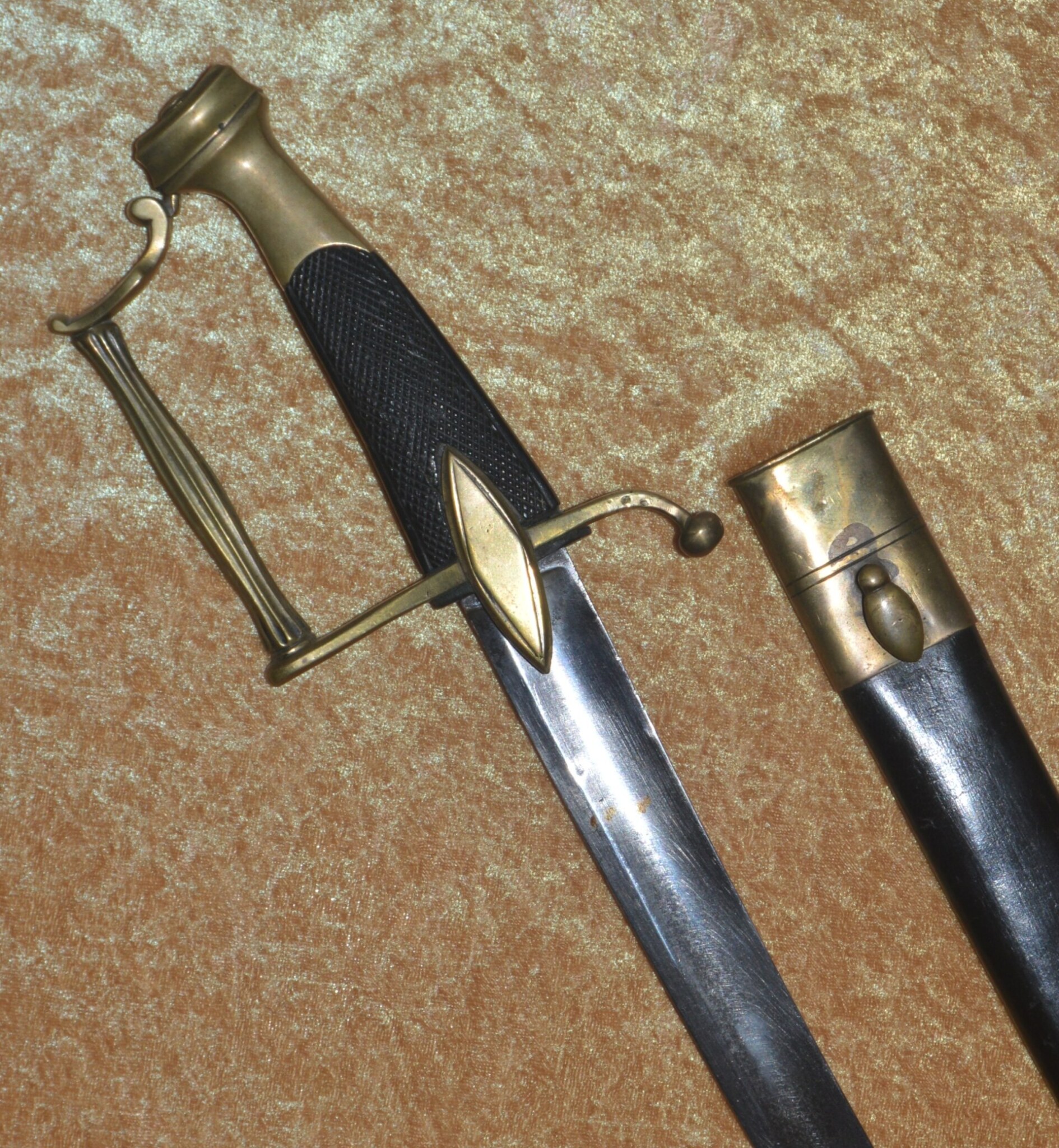 Antique Weapons Dealer for Historic Weapons - Antique Weapon Store