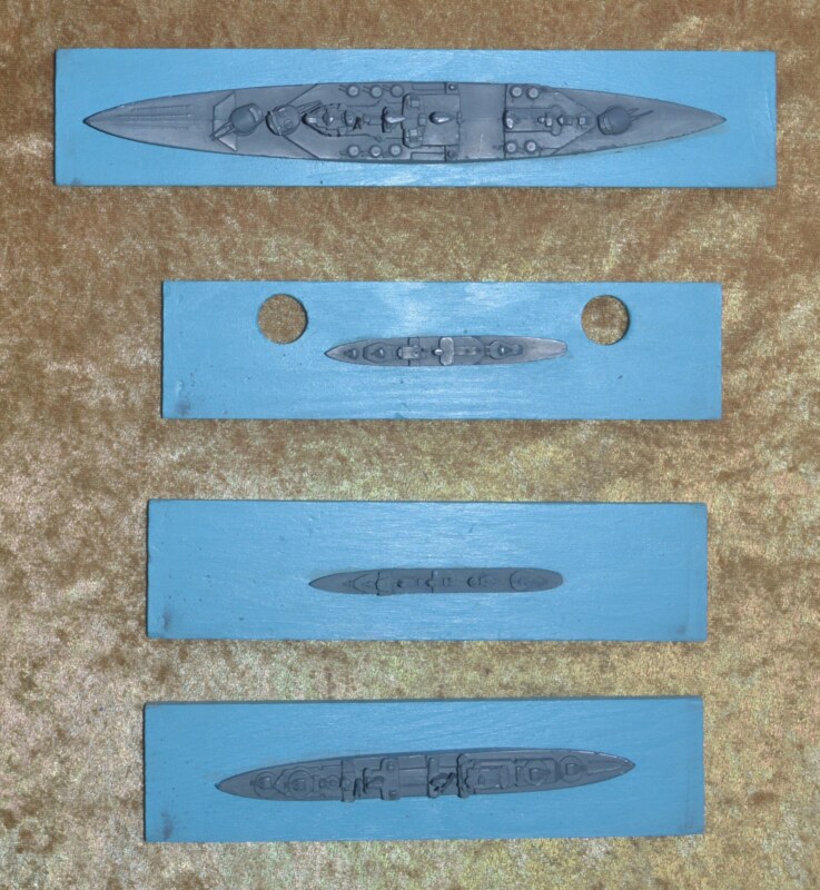WWII British Navy Warship Identification Model Set - Antique Weapon Store