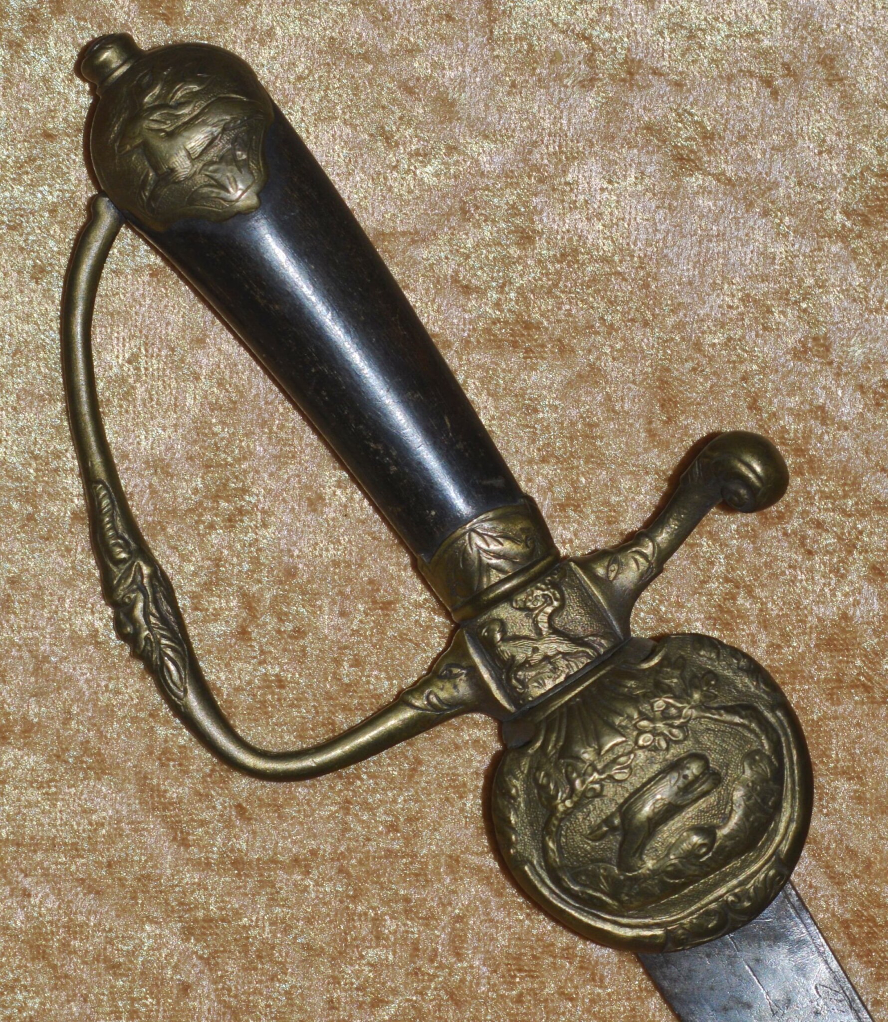 Antique Weapons Dealer for Historic Weapons - Antique Weapon Store