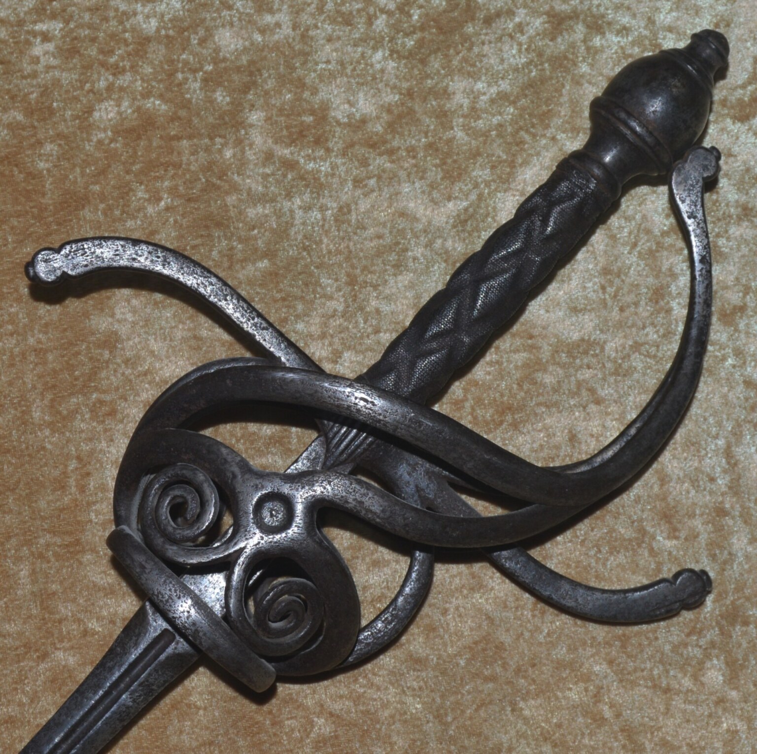 European Rapier, 17th C Style, ca. 1900 - Antique Weapon Store